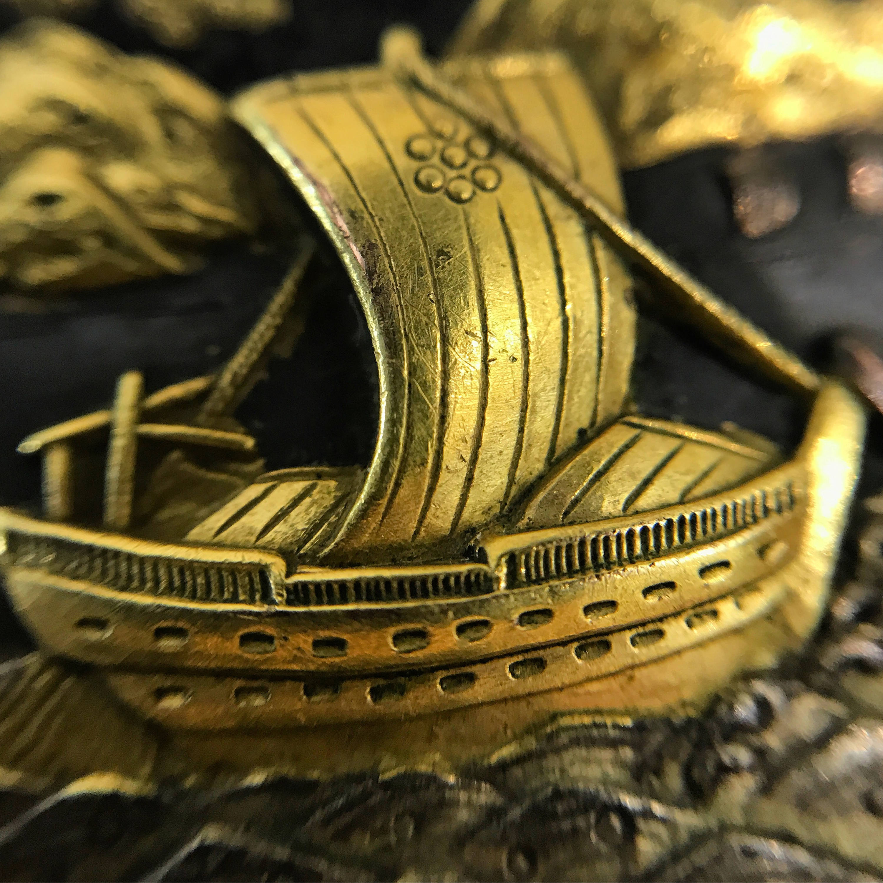 SOLD: Japanese shakudo bracelet, circa 1890 | Karen Deakin Antiques